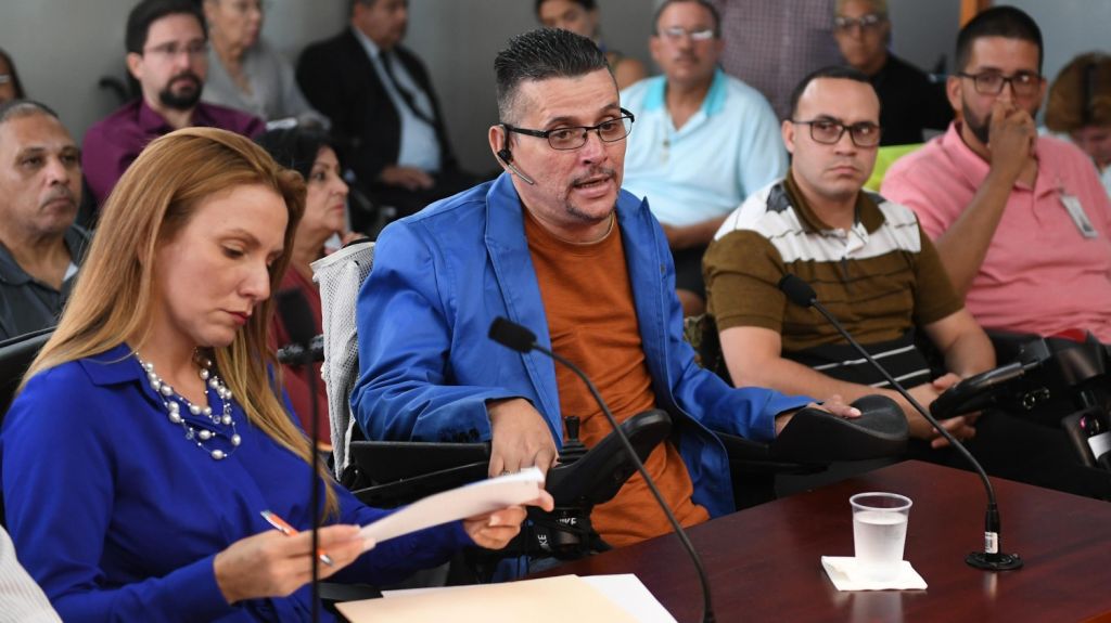 Peligran los fondos federales para la Defensoría de las Personas con ...