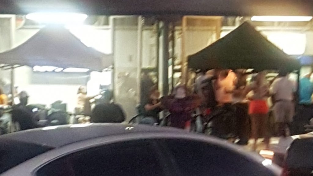 Denuncian con video aglomeracion en la “rotonda” de Guaynabo