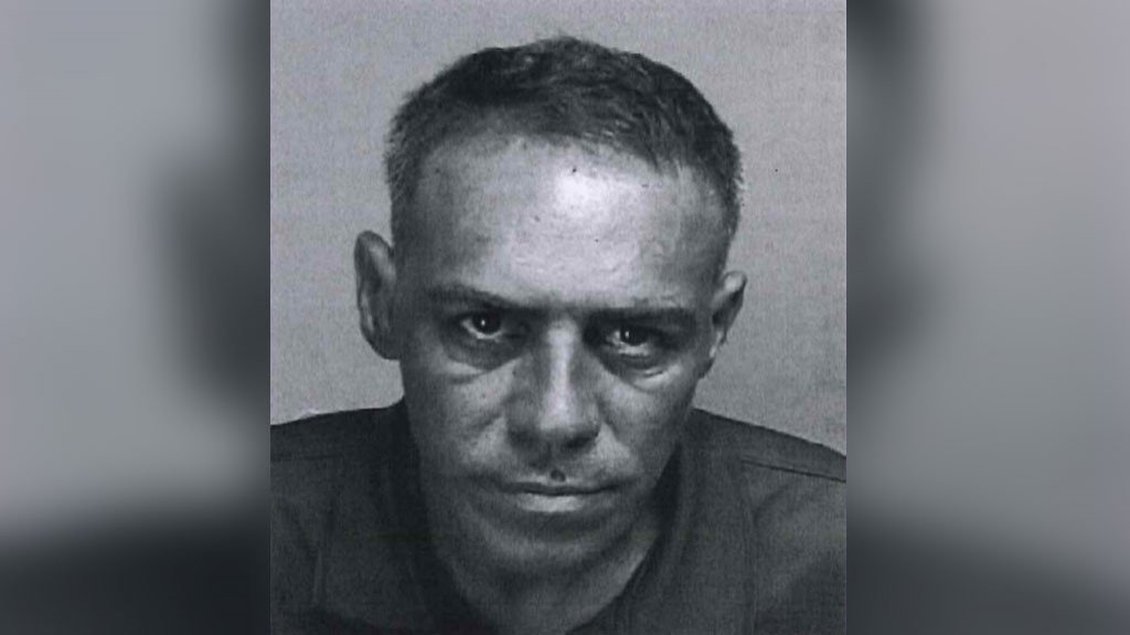 Lo “Pillaron” robando en Walgreens de Santa Rosa en Bayamón