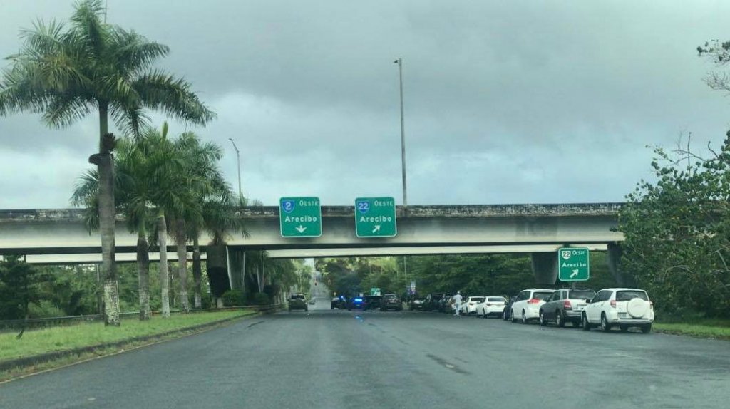Video: Identifican hombre que se mató lanzándose de un puente esta ...