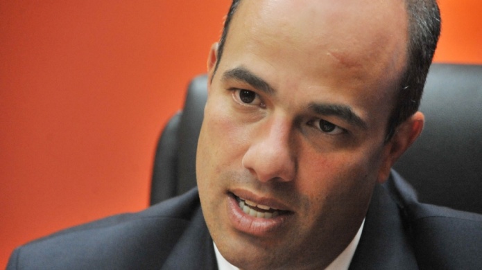 Héctor Ferrer califica de "natimuerto y engañoso" el proyecto de estadidad